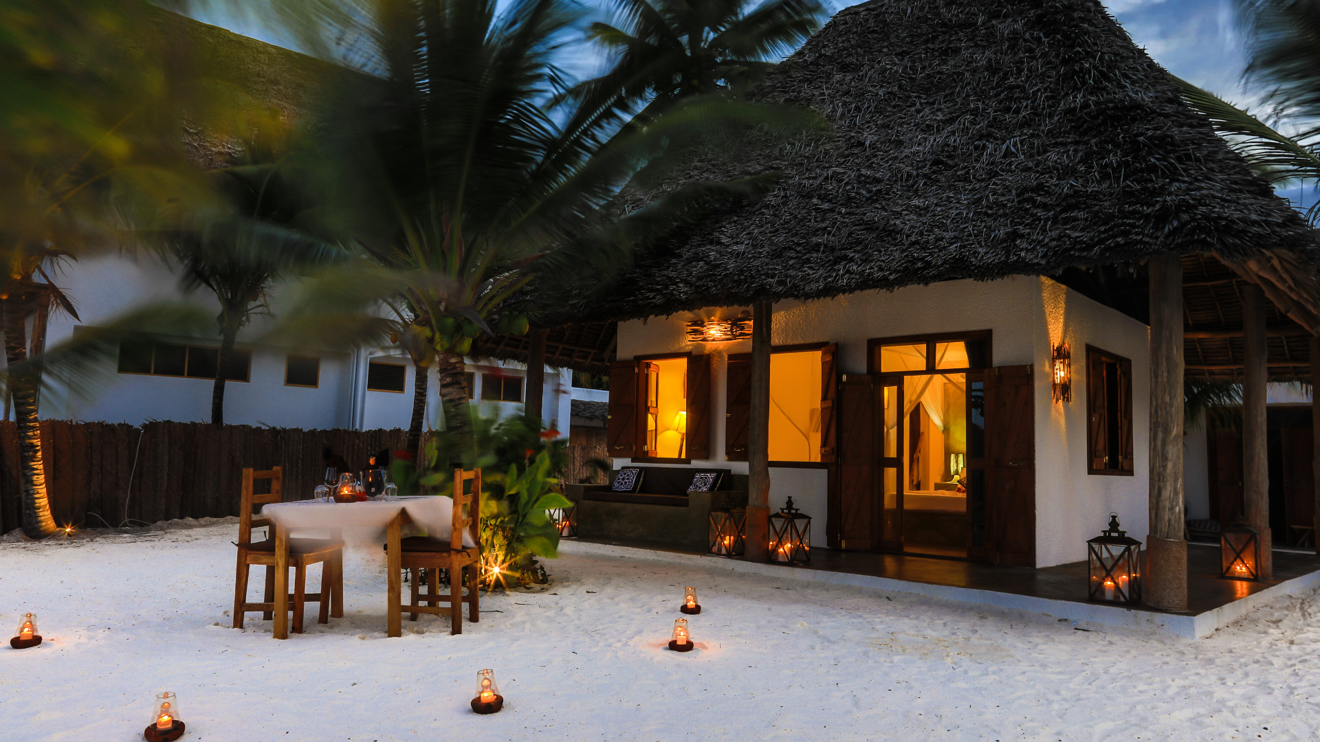 Bungalow - Milele Beach Resort